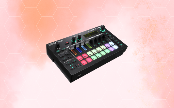 The 10 Best Grooveboxes Of 2023: All-In-One Sequencers For Music Production