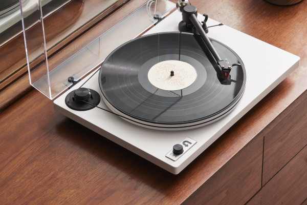 Revolutionizing Vinyl Playback: U-Turn Audio Unveils Next Generation ...